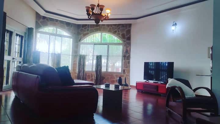 Villa à Odza - Yaounde