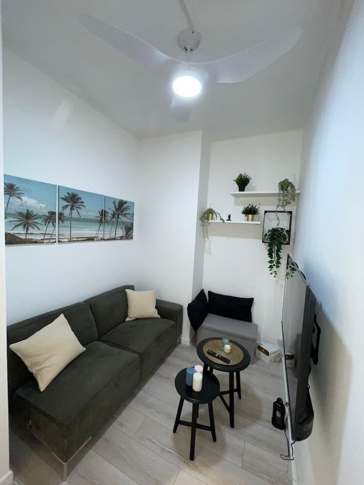 3 Rooms Apartment On The Beach - Tel-Aviv