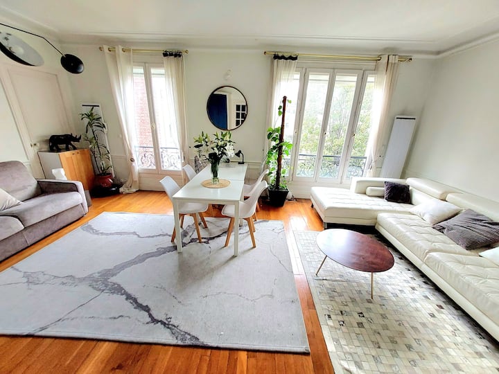 Auteuil, 66 M² Type Haussmannien - París