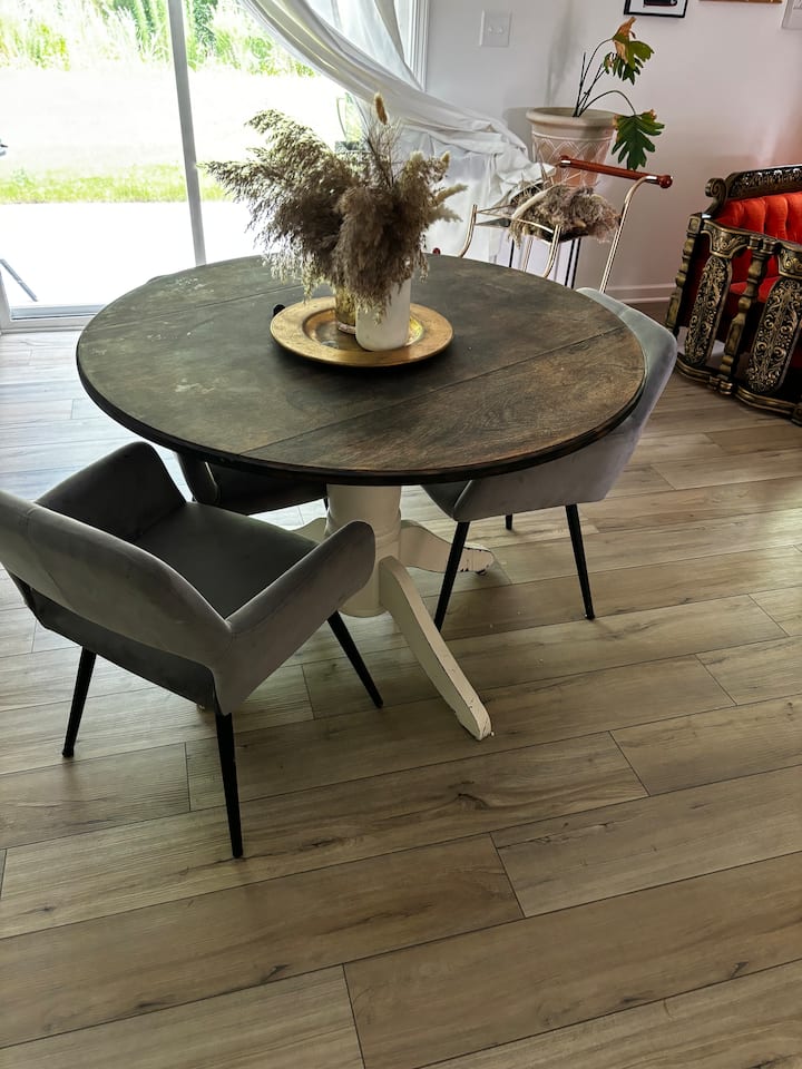 Eclectic Design House - Snellville, GA