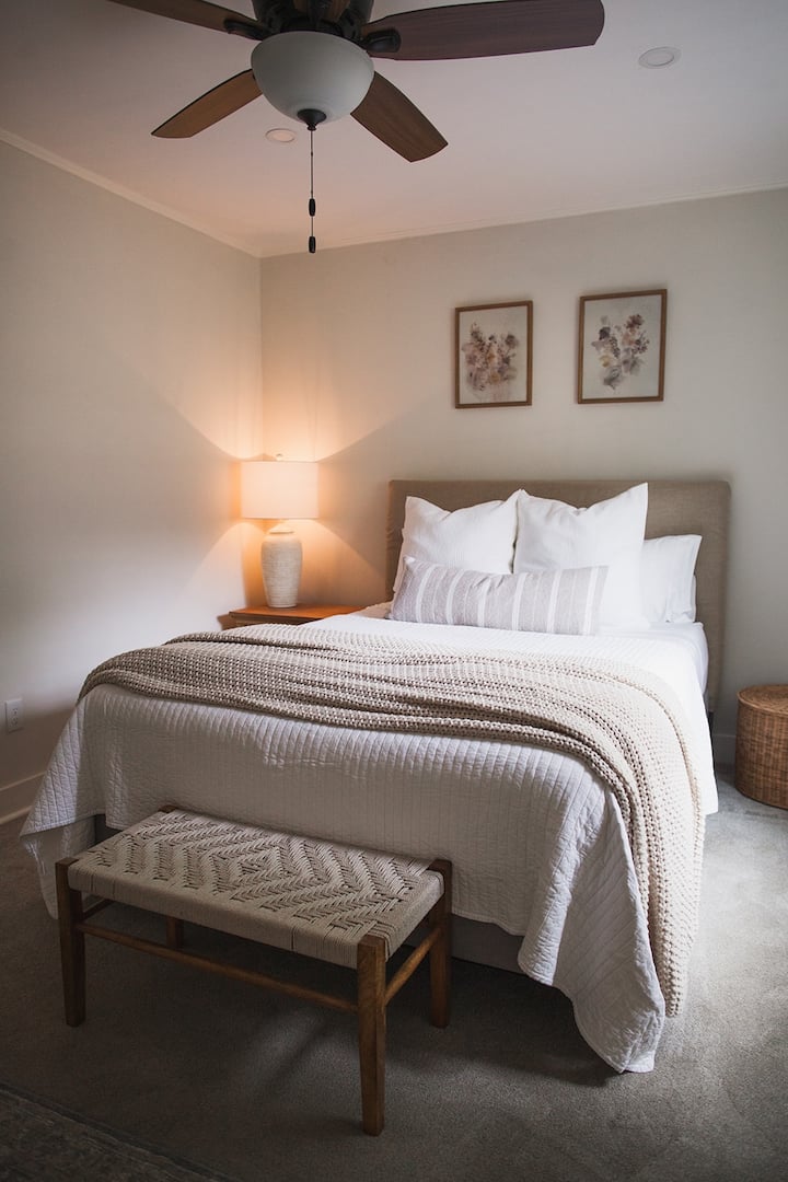 Cozy Coastal 1 Bedroom Retreat— Historic Downtown! - Brunswick, GA