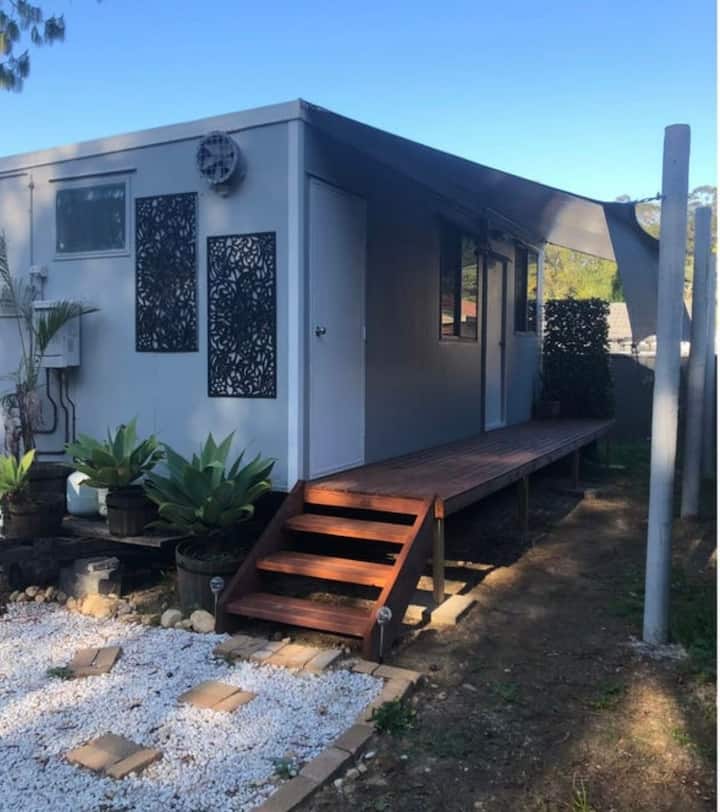 Cozy Quiet Tiny Home/caravan - Central Coast