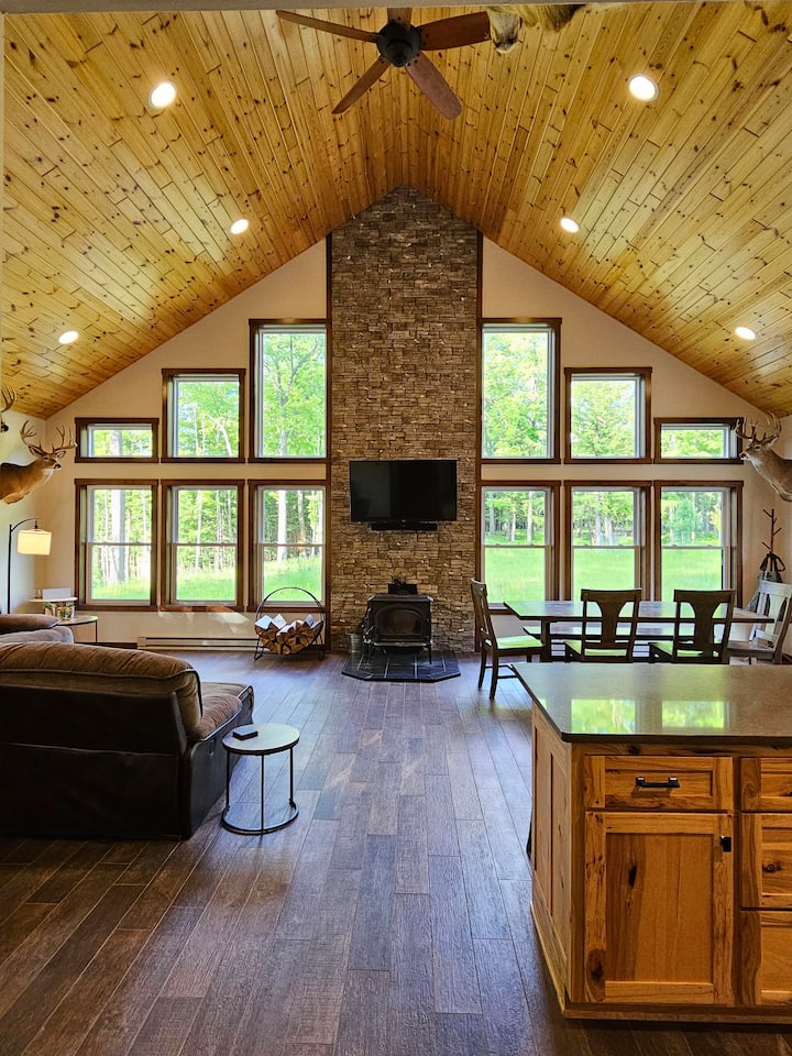 Comet Creek Cabin - Blue Mountain Lake, Ogdensburg