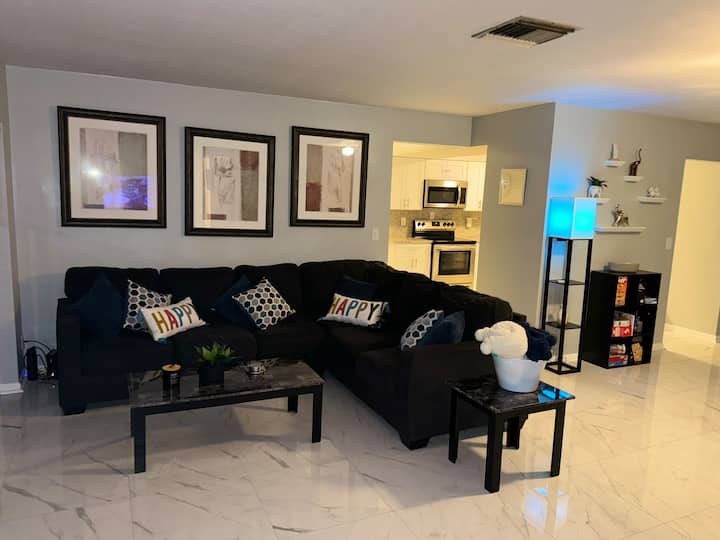 The Game Room - Weeki Wachee, FL