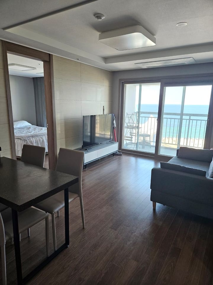 속초해변 #오션뷰투룸
 #가족힐링숙소#선셋#썬라이즈 - Sokcho