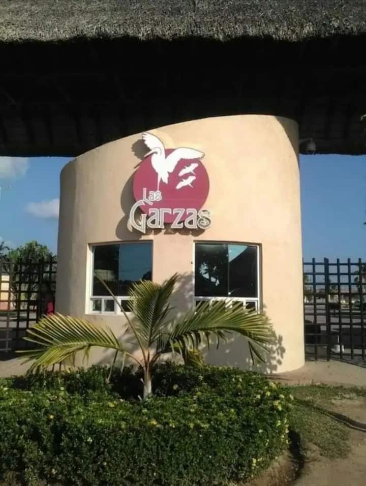 Departamento En Garzas Acapulco - Acapulco