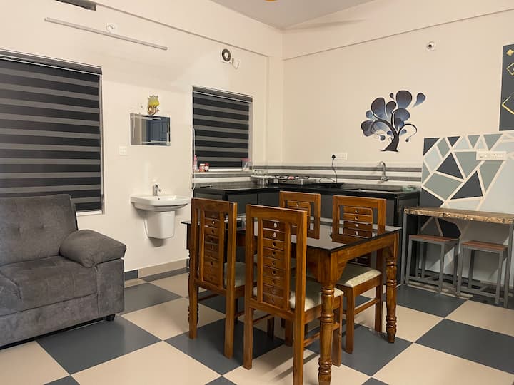 1bhk Near Technopark And Kazhakkuttom - 뜨리웬드럼