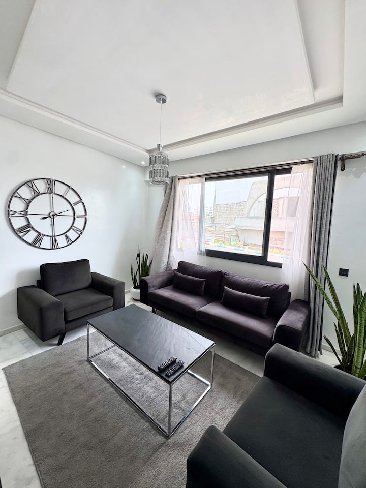 Appartement Moderne, Plage 300m - Agadir