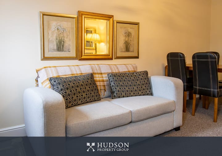 2 Bed Shrewsbury Apartment - Shrewsbury