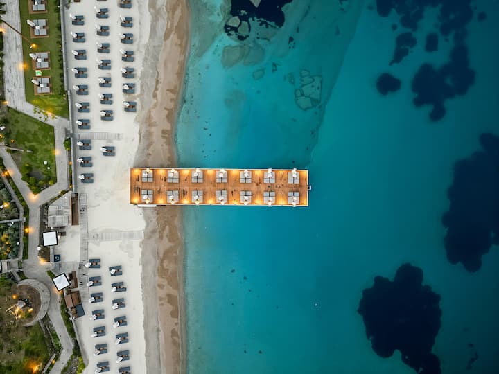 Resort Villa | Private Beach, Views, Fitness & Spa - Bitez