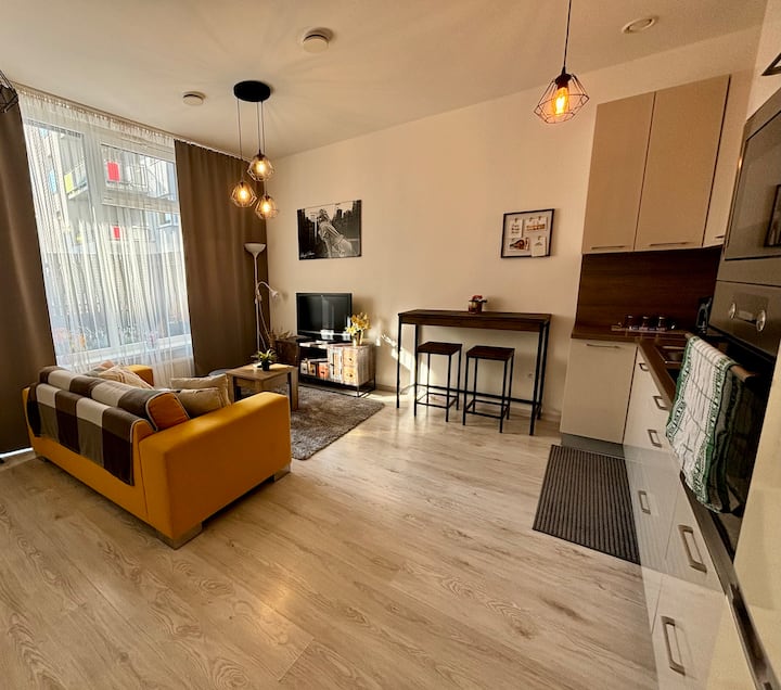 Dvojizbový, Parkovanie, Terasa! - Pozsony