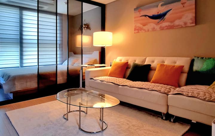 Fullmoon Stay - 사이동