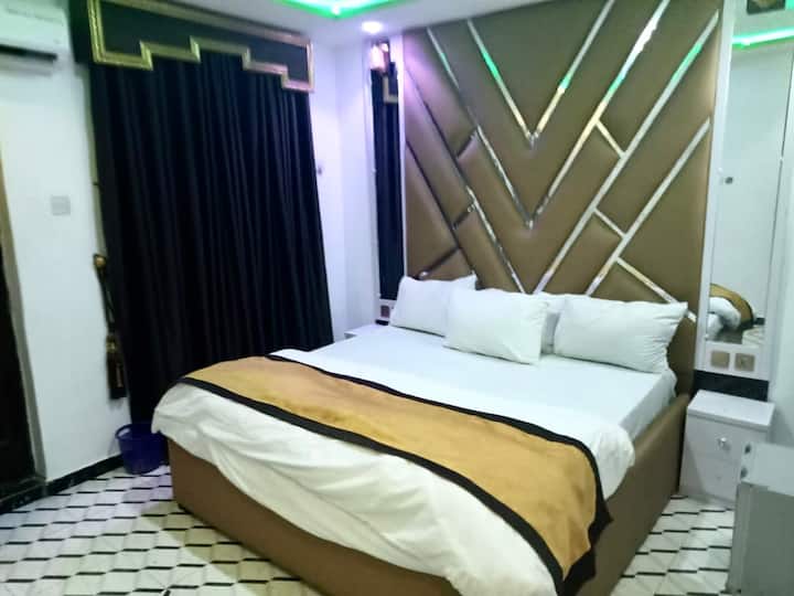 Biji Paradise - Benin City