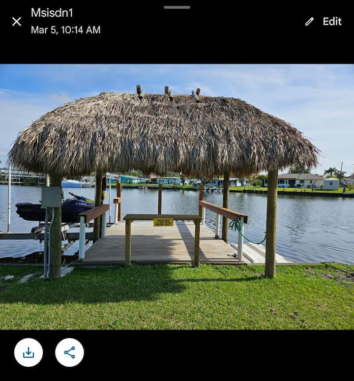 A Fishermans Paradise Awaits! - North Fort Myers, FL