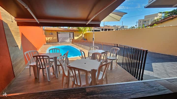 Casa Em Jacareí Para Festas E Eventos - São José dos Campos