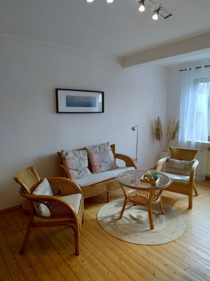 Helle Wohnung Für 2 Erw+2 Kinder 3 Zimmer - Brühl