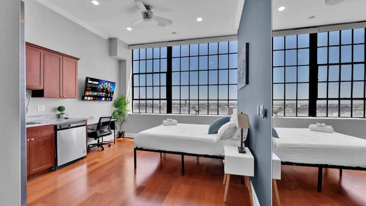 Luxury Studio | Northern Libs | 1 Bed | Onsite Gym - Philadelphia
