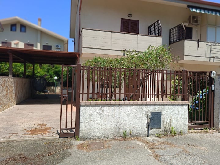 Villa Flora - Paestum