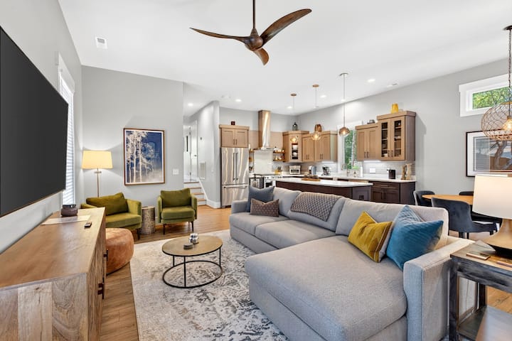 Stones Throw Retreat | Near Downtown Blk Mtn! - Black Mountain, NC