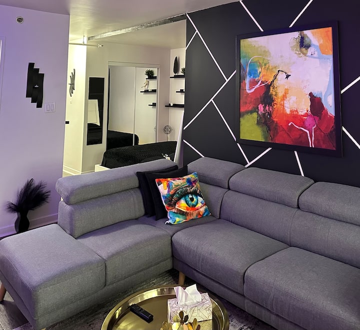 Cosy, Comfy And Safe Studio - Montreal