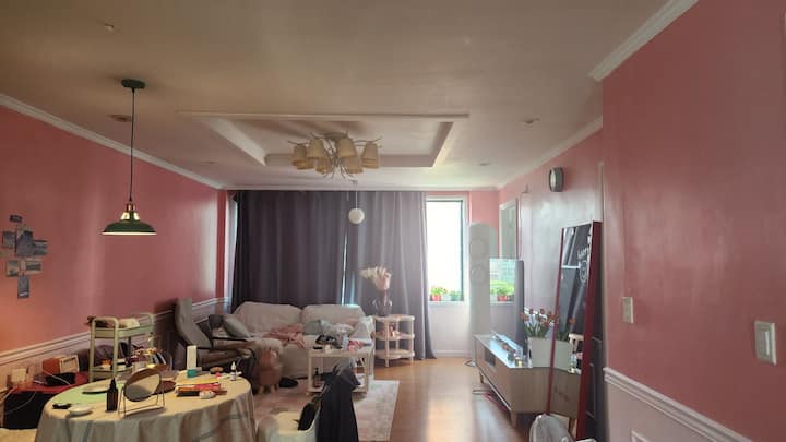 강남 중심에 위치한 침실3개 화장실2개인 넓고 아름다운  집 - Seongnam-si