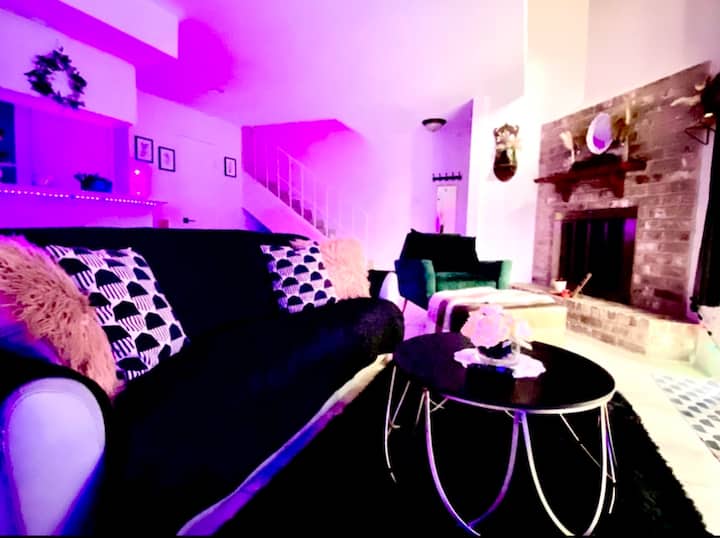 Cozy Htx Hideaway Next To Everything - Briar Forest Drive – Houston