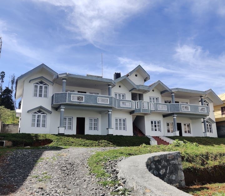 Khems Wood Ooty 2bhk Villa - Ooty