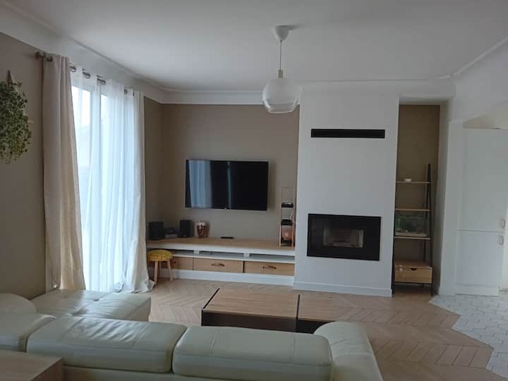 Maison 115 M En Centre-ville - Soustons