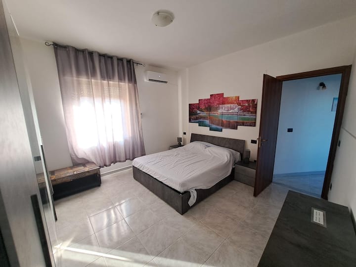 Affittasi Per Casa Vacanze  Climatizzato - Sicily