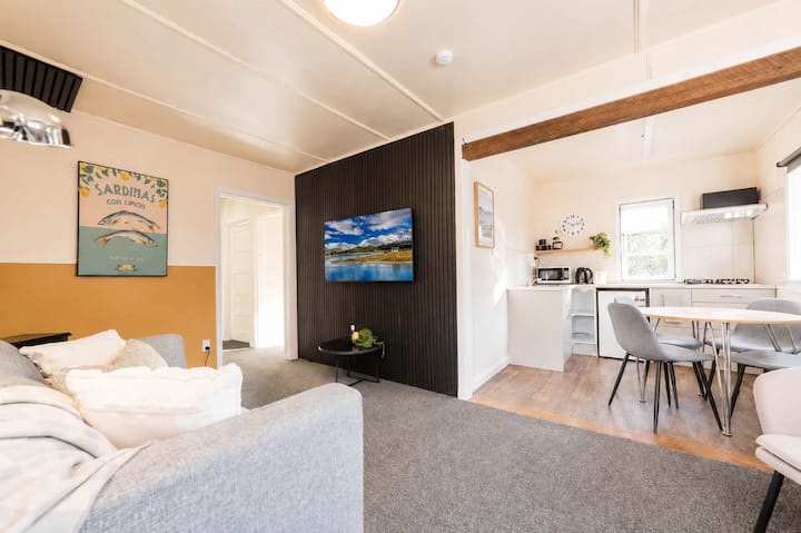 Little Dipper | 2br | Near Lake + Church - テカポ湖