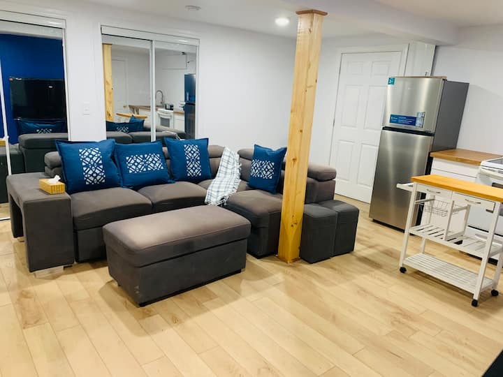 Cozy Apartment - Kentville