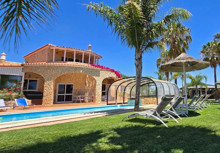Private Villa W/pool&jacuzzi - 6 Rooms - Albufeira