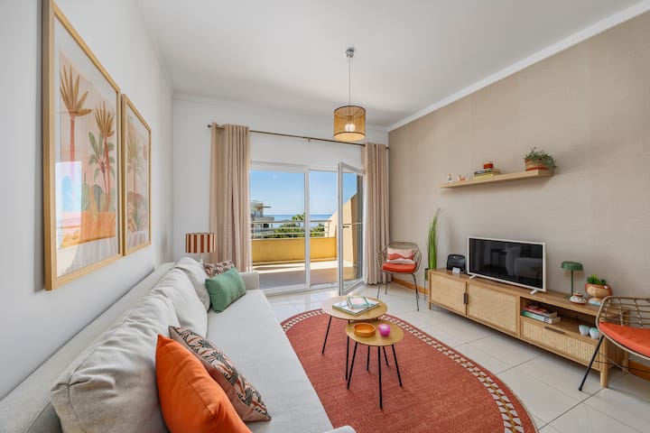 Outstanding Sea View 1-bed Apt - Albufeira