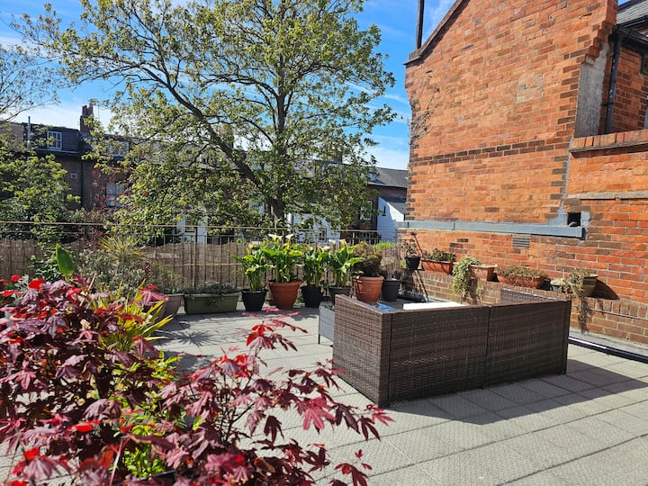 Coastal Terrace Retreat: Allocated Parking - Southsea