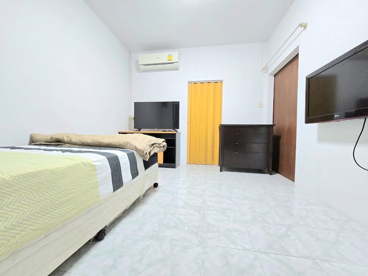 Room S - Ban Chang