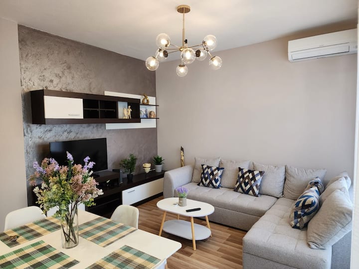 Jozef Apartment - Albania