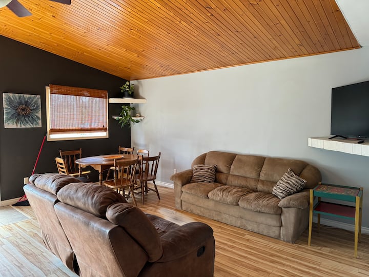 Willow Point - Barry's Bay