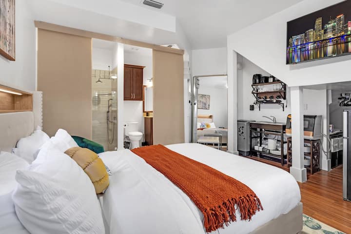 Suite For 2 Central Locations - Miramar, FL