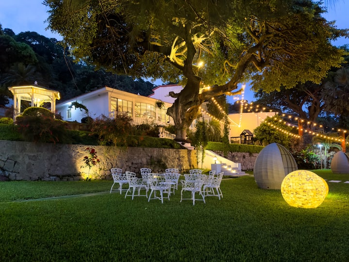 Quinta Avanti Villa | Coatepeque Lake | 14 Guest - El Salvador