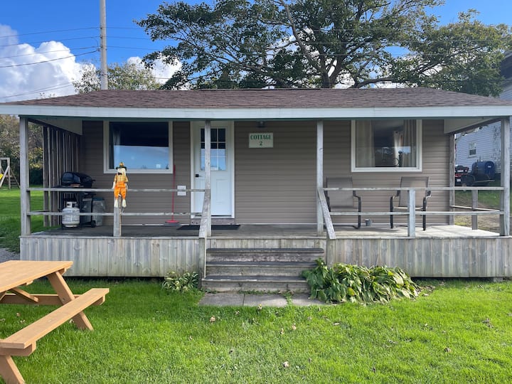 Lake View Cabin 2 - Yarmouth