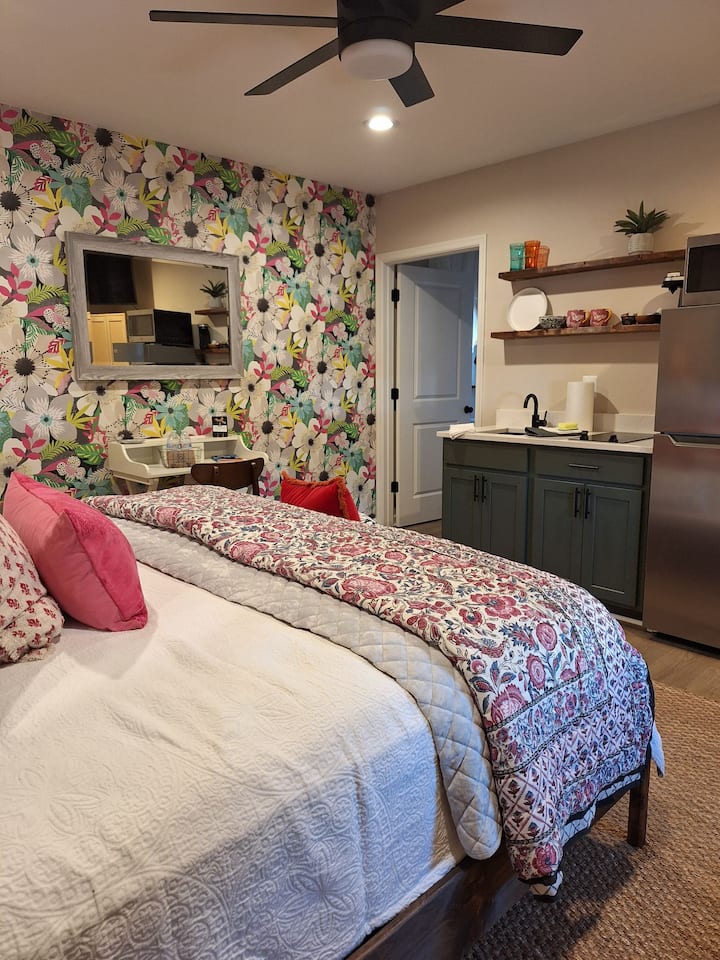 New! Unit 12~pet Friendly ~ Hiking - Front Royal, VA