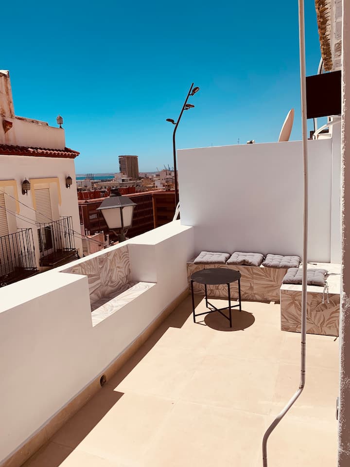 Casa En Centro Histórico+terraza+vistas - Alicante
