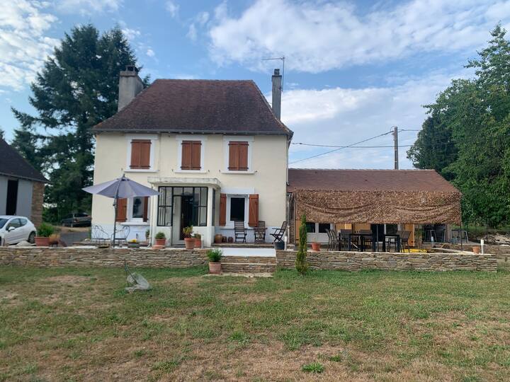 Gite - Saint-Yrieix-la-Perche