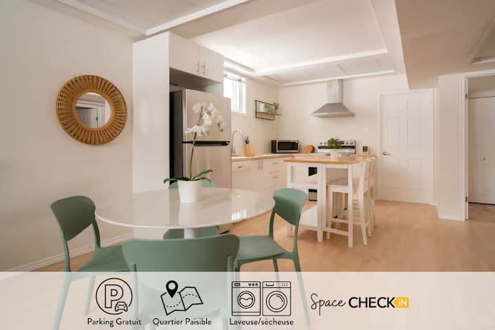 La Promenade | 2br | Ac | 2 Free Parkings - Montreal