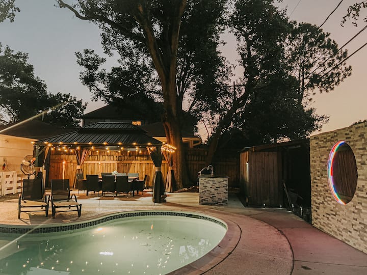Prime Exclusive Luxury Retreat At Nrg/houston - Houston, TX