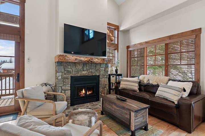 Powder Peak | Includes Exclusive Resort Amenities - Lake Cascade, ID