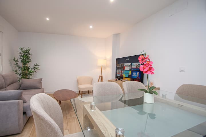 Luxurious & Spacious 4br Apt Next To Cathedral - Sevilla