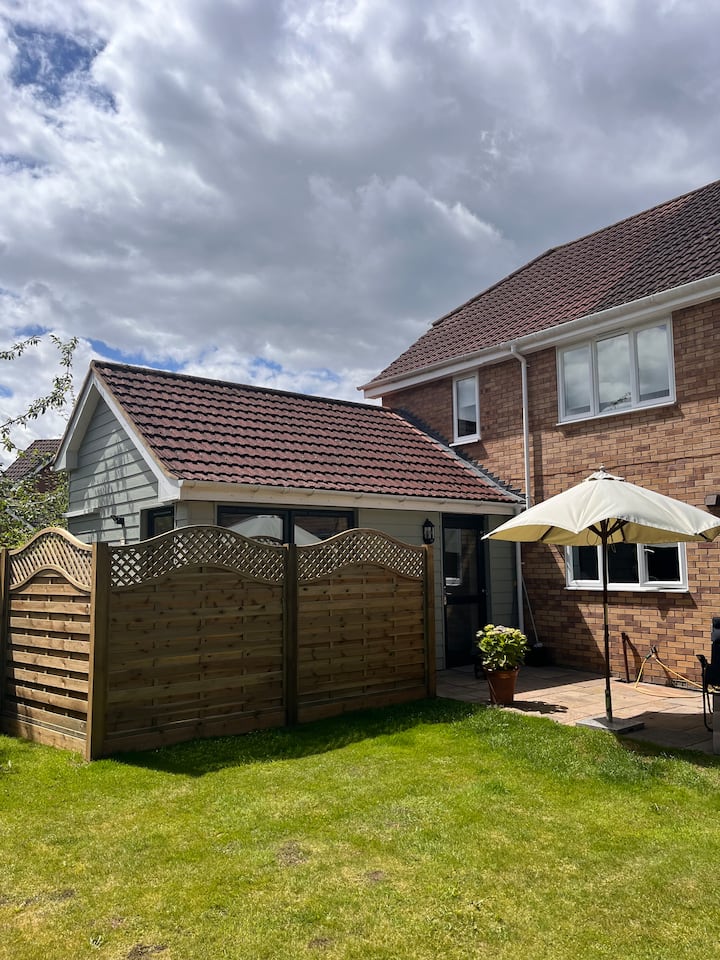 Regina’s Den, Cozy Annexe In Central Ipswich - Ipswich