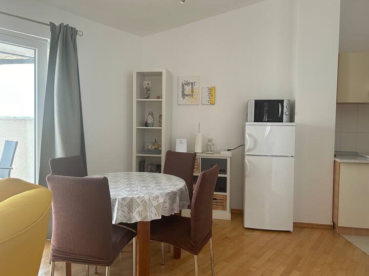 Lovely Apt With A Terrace - Omiš