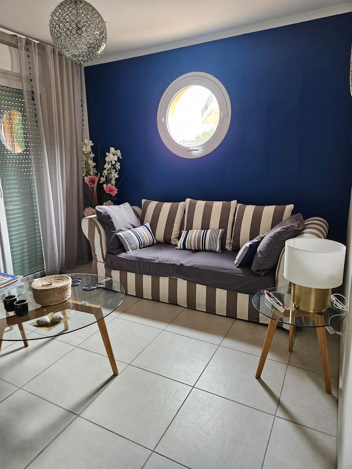 Au Petit Bonheur 300m De La Plage - Fréjus